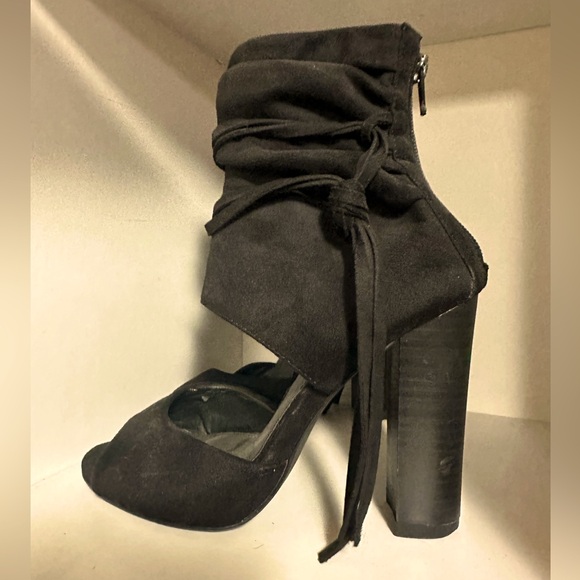 Shoes | Super Cute Black Open Toe Heelwedge Shoe Sz 7 | Poshmark
